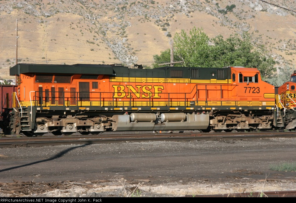 BNSF 7723